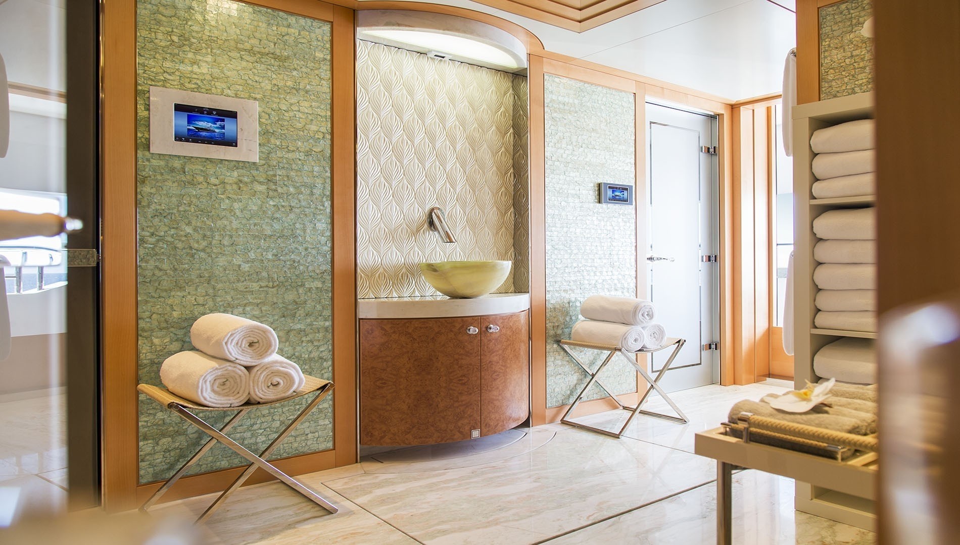 Spa Image Gallery – Luxury Yacht Browser | by CHARTERWORLD Superyacht ...